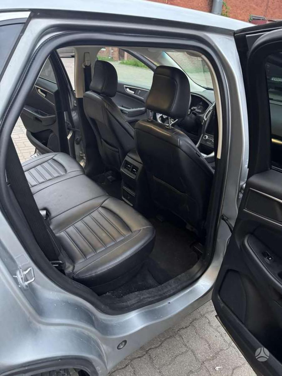 Grey Ford Edge 2022 in Klaipeda, with an engine capacity of 2.00 L and mileage of 87 thousand km for 20990 €, photo 18 on AUTOMOTO.COM.LV