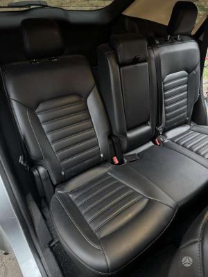 Grey Ford Edge 2022 in Klaipeda, with an engine capacity of 2.00 L and mileage of 87 thousand km for 20990 €, photo 19 on AUTOMOTO.COM.LV