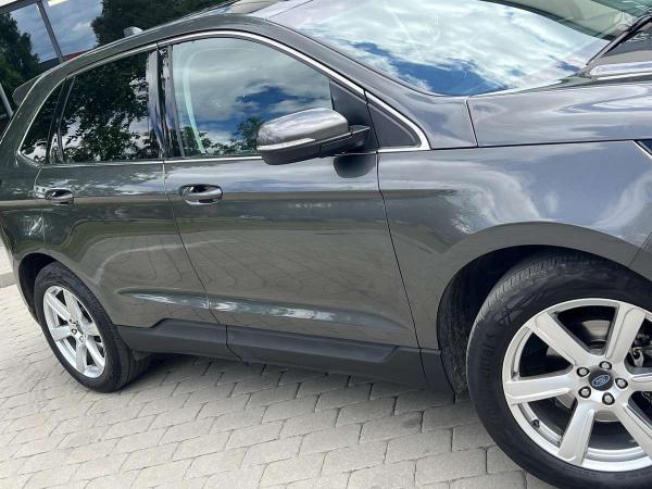 Grey Ford Edge 2018 in Kaunas, with an engine capacity of 3.50 L and mileage of 151 thousand km for 16000 €, photo 2 on AUTOMOTO.COM.LV