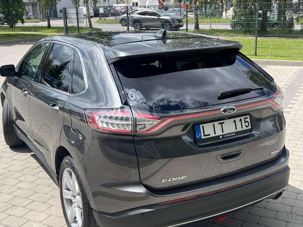 Grey Ford Edge 2018 in Kaunas, with an engine capacity of 3.50 L and mileage of 151 thousand km for 16000 €, photo 7 on AUTOMOTO.COM.LV