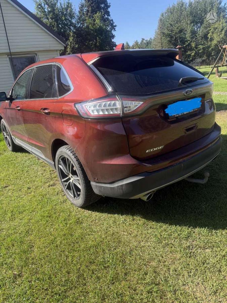 Orange Ford Edge 2016 in Sakiai, with an engine capacity of 2.00 L and mileage of 312 thousand km for 12500 €, photo 3 on AUTOMOTO.COM.LV
