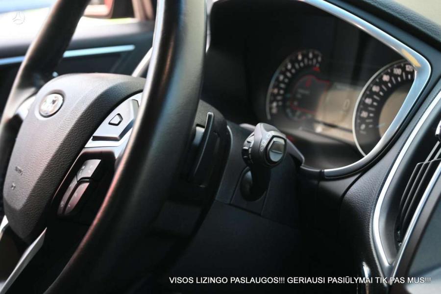 Sarkans Ford Edge 2018 Kretinga, ar dzinēja tilpumu 2.00 L un nobraukumu 209 tūkst. km par 15999 €, foto 27 vietnē AUTOMOTO.COM.LV