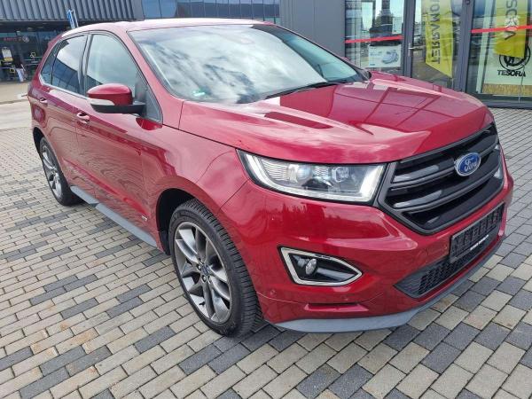Red Ford Edge 2018 in Siauliai, with an engine capacity of 2.00 L and mileage of 210 thousand km for 14200 €, photo 5 on AUTOMOTO.COM.LV