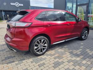 Red Ford Edge 2018 in Siauliai, with an engine capacity of 2.00 L and mileage of 210 thousand km for 14200 €, photo 8 on AUTOMOTO.COM.LV