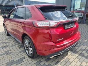 Red Ford Edge 2018 in Siauliai, with an engine capacity of 2.00 L and mileage of 210 thousand km for 14200 €, photo 11 on AUTOMOTO.COM.LV