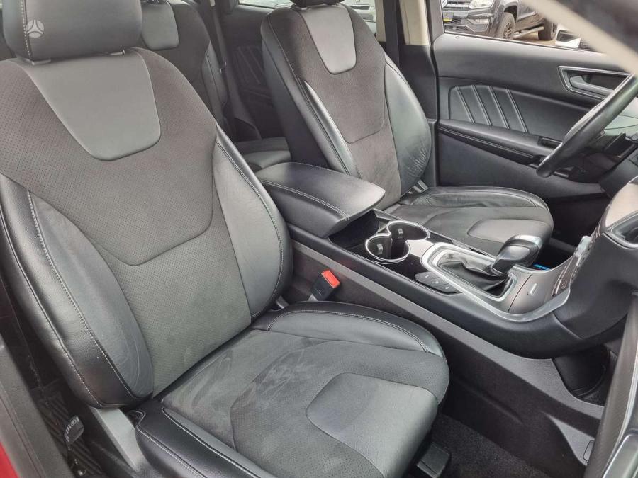 Sarkans Ford Edge 2018 Šauļi, ar dzinēja tilpumu 2.00 L un nobraukumu 210 tūkst. km par 14200 €, foto 27 vietnē AUTOMOTO.COM.LV