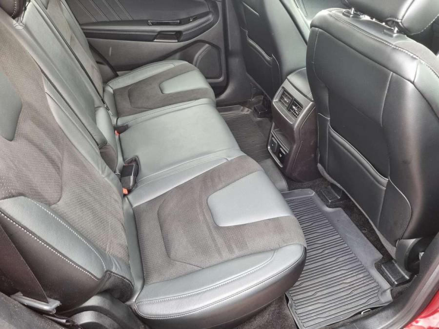 Sarkans Ford Edge 2018 Šauļi, ar dzinēja tilpumu 2.00 L un nobraukumu 210 tūkst. km par 14200 €, foto 28 vietnē AUTOMOTO.COM.LV