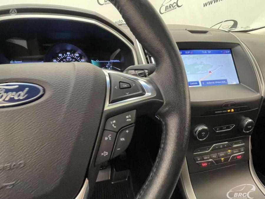 Red Ford Edge 2019 in Vilnius, with an engine capacity of 2.00 L and mileage of 86 thousand km for 18500 €, photo 29 on AUTOMOTO.COM.LV