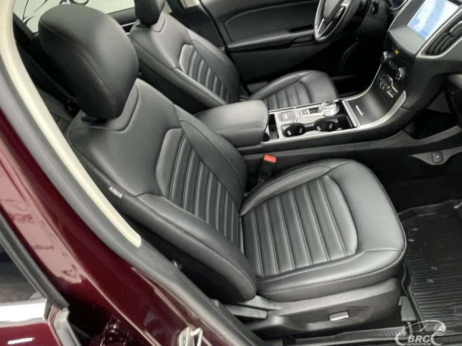 Red Ford Edge 2019 in Vilnius, with an engine capacity of 2.00 L and mileage of 86 thousand km for 16000 €, photo 7 on AUTOMOTO.COM.LV