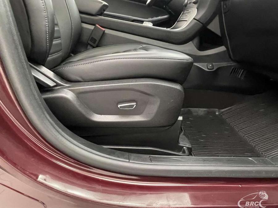 Red Ford Edge 2019 in Vilnius, with an engine capacity of 2.00 L and mileage of 86 thousand km for 16000 €, photo 8 on AUTOMOTO.COM.LV