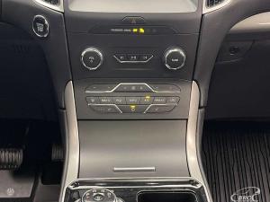 Red Ford Edge 2019 in Vilnius, with an engine capacity of 2.00 L and mileage of 86 thousand km for 16000 €, photo 19 on AUTOMOTO.COM.LV