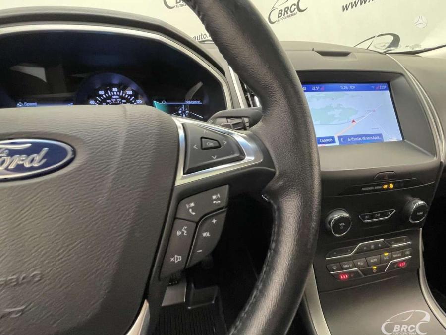 Red Ford Edge 2019 in Vilnius, with an engine capacity of 2.00 L and mileage of 86 thousand km for 16000 €, photo 31 on AUTOMOTO.COM.LV