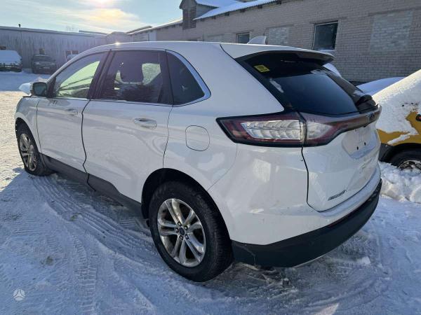White Ford Edge 2015 in Utena, with an engine capacity of 3.50 L and mileage of 195 thousand km for 4400 €, photo 4 on AUTOMOTO.COM.LV