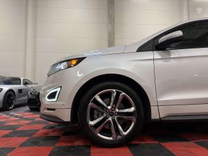 White Ford Edge 2015 in Vilnius, with an engine capacity of 2.70 L and mileage of 197 thousand km for 14900 €, photo 9 on AUTOMOTO.COM.LV
