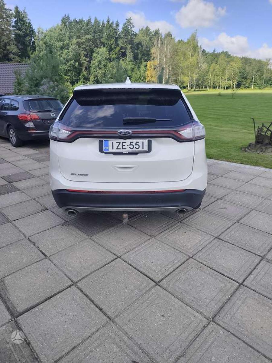 White Ford Edge 2016 in Klaipeda, with an engine capacity of 2.00 L and mileage of 290 thousand km for 5250 €, photo 5 on AUTOMOTO.COM.LV