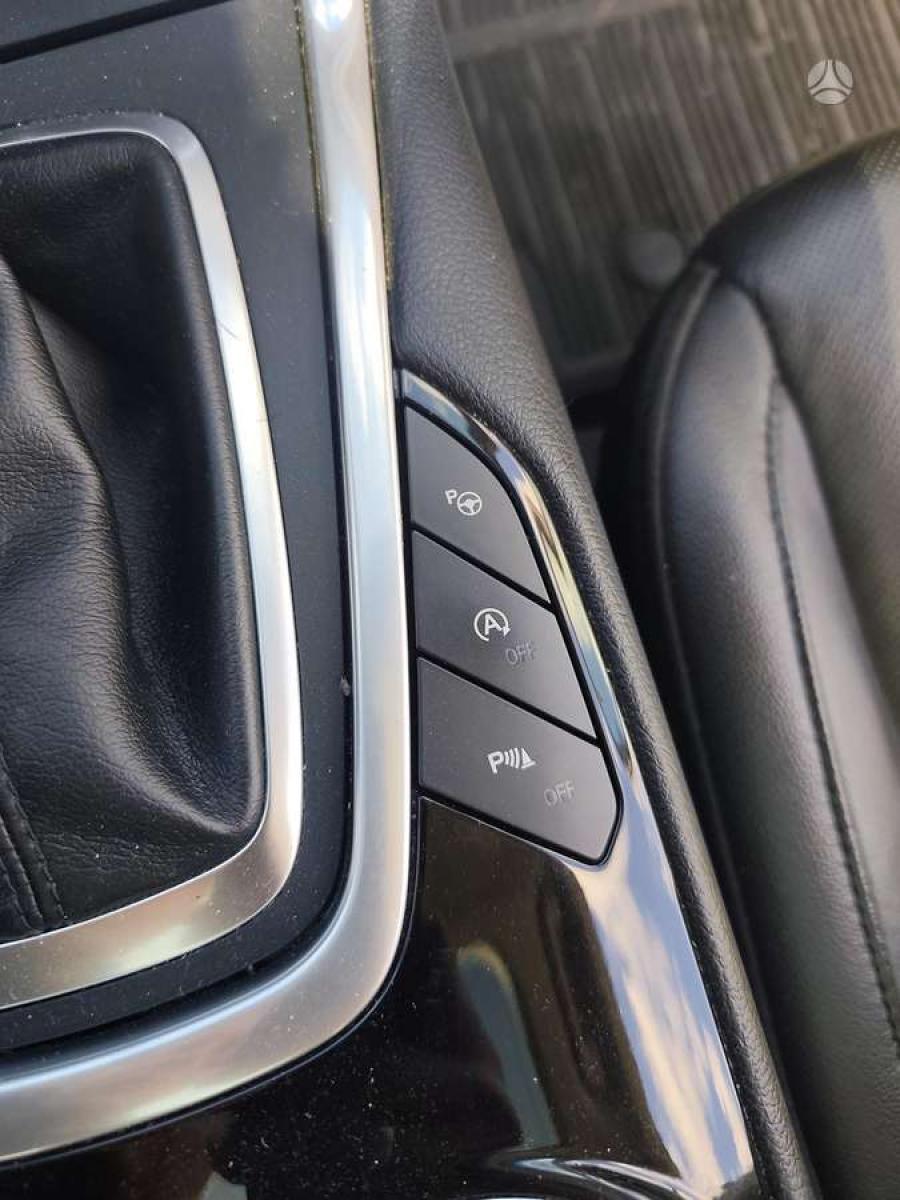 White Ford Edge 2016 in Klaipeda, with an engine capacity of 2.00 L and mileage of 290 thousand km for 5250 €, photo 14 on AUTOMOTO.COM.LV