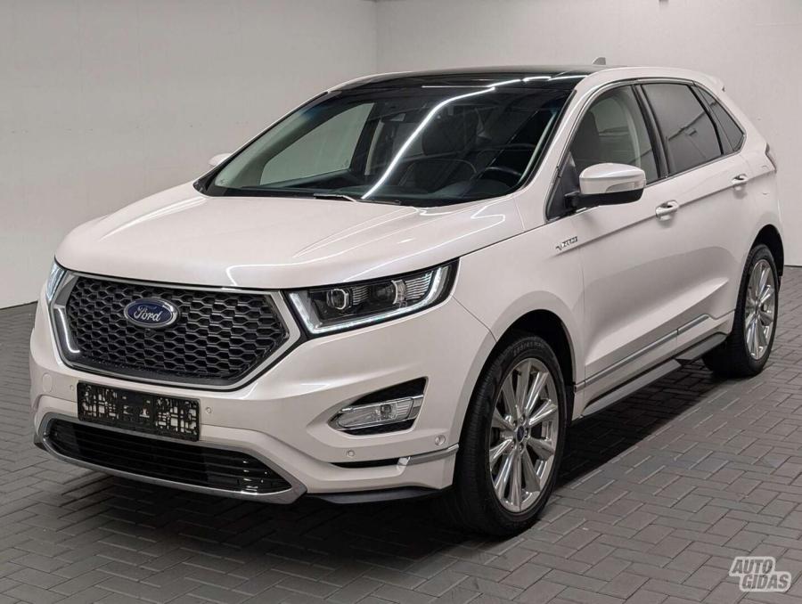 White Ford Edge 2017 in Kaunas, with an engine capacity of 2.00 L and mileage of 68 thousand km for 27529 €, photo 1 on AUTOMOTO.COM.LV