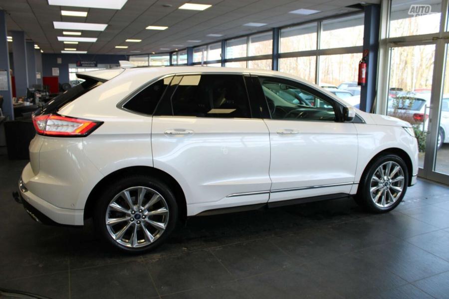 White Ford Edge 2017 in Kaunas, with an engine capacity of 2.00 L and mileage of 88 thousand km for 23409 €, photo 7 on AUTOMOTO.COM.LV