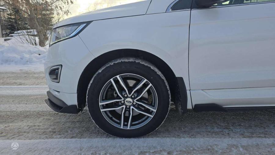 Balts Ford Edge 2017 Šauļi, ar dzinēja tilpumu 3.50 L un nobraukumu 148 tūkst. km par 10850 €, foto 11 vietnē AUTOMOTO.COM.LV