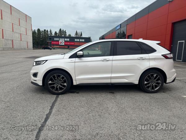 Balts Ford Edge 2017 Tallina, ar dzinēja tilpumu 2.00 L un nobraukumu 128 tūkst. km par 16400 €, foto 2 vietnē AUTOMOTO.COM.LV
