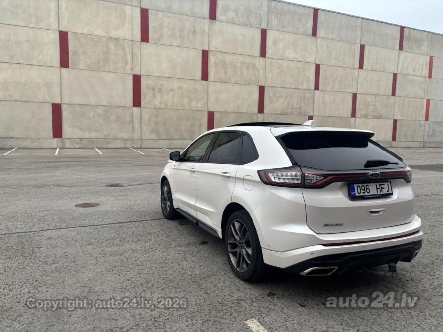 White Ford Edge 2017 in Tallinn, with an engine capacity of 2.00 L and mileage of 128 thousand km for 16400 €, photo 4 on AUTOMOTO.COM.LV