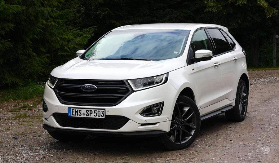 White Ford Edge 2017 in Kretinga, with an engine capacity of 2.00 L and mileage of 240 thousand km for 9499 €, photo 9 on AUTOMOTO.COM.LV