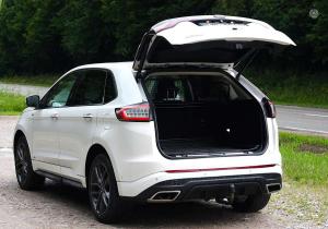 White Ford Edge 2017 in Kretinga, with an engine capacity of 2.00 L and mileage of 240 thousand km for 9499 €, photo 19 on AUTOMOTO.COM.LV