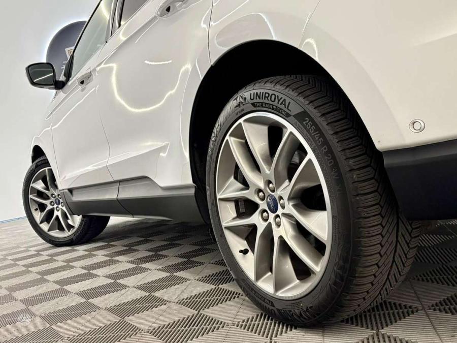 Balts Ford Edge 2017 Marijampole, ar dzinēja tilpumu 2.00 L un nobraukumu 192 tūkst. km par 13750 €, foto 10 vietnē AUTOMOTO.COM.LV