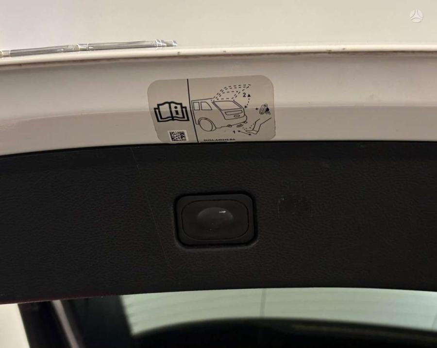 Balts Ford Edge 2017 Marijampole, ar dzinēja tilpumu 2.00 L un nobraukumu 192 tūkst. km par 13750 €, foto 16 vietnē AUTOMOTO.COM.LV