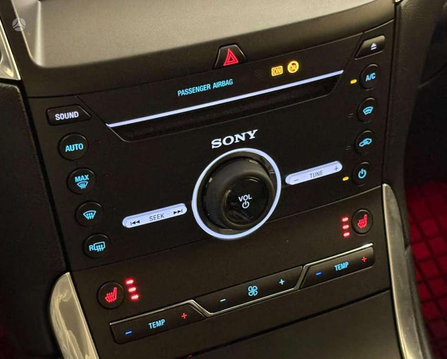 Balts Ford Edge 2017 Marijampole, ar dzinēja tilpumu 2.00 L un nobraukumu 192 tūkst. km par 13750 €, foto 28 vietnē AUTOMOTO.COM.LV