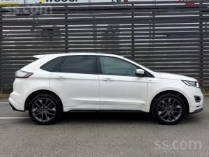 White Ford Edge 2018 in Riga, with an engine capacity of 2.00 L and mileage of 122 thousand km for 24500 €, photo 7 on AUTOMOTO.COM.LV