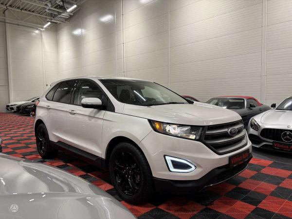 White Ford Edge 2018 in Vilnius, with an engine capacity of 1.99 L and mileage of 93 thousand km for 16590 €, photo 3 on AUTOMOTO.COM.LV