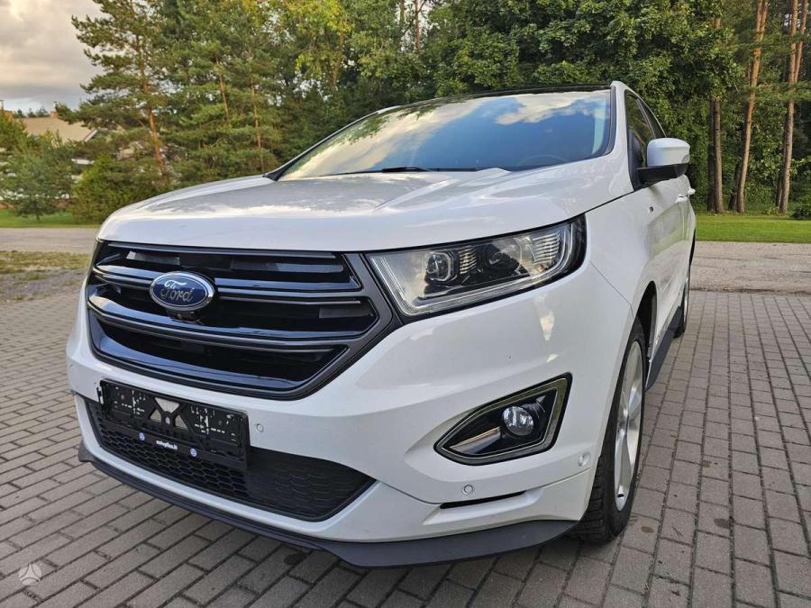 White Ford Edge 2018 in Ukmerge, with an engine capacity of 2.00 L and mileage of 244 thousand km for 13300 €, photo 6 on AUTOMOTO.COM.LV