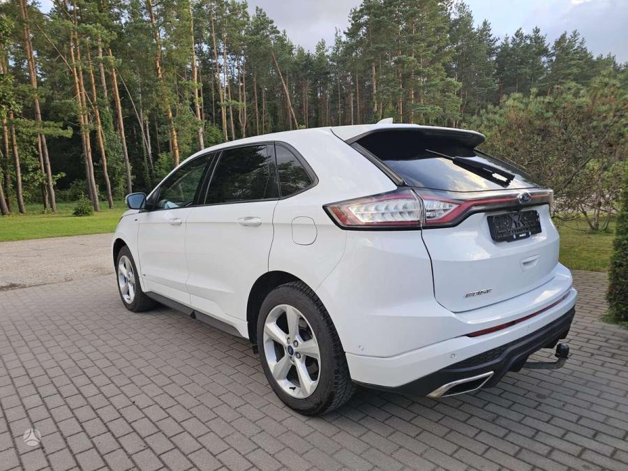 White Ford Edge 2018 in Ukmerge, with an engine capacity of 2.00 L and mileage of 244 thousand km for 13300 €, photo 9 on AUTOMOTO.COM.LV