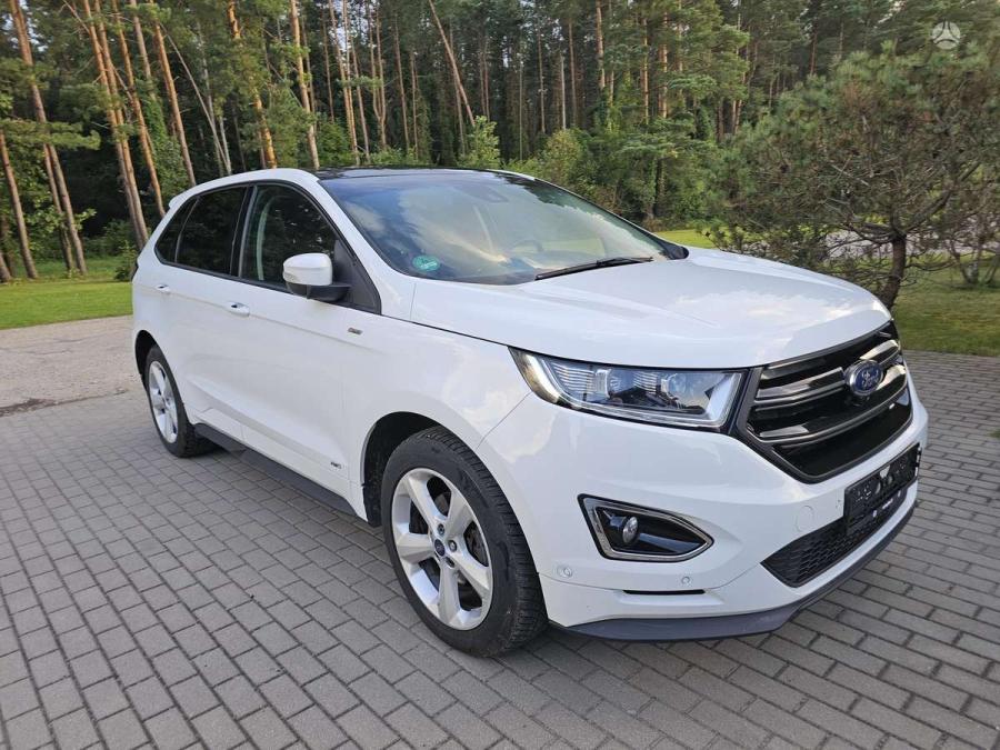 White Ford Edge 2018 in Ukmerge, with an engine capacity of 2.00 L and mileage of 244 thousand km for 13300 €, photo 15 on AUTOMOTO.COM.LV