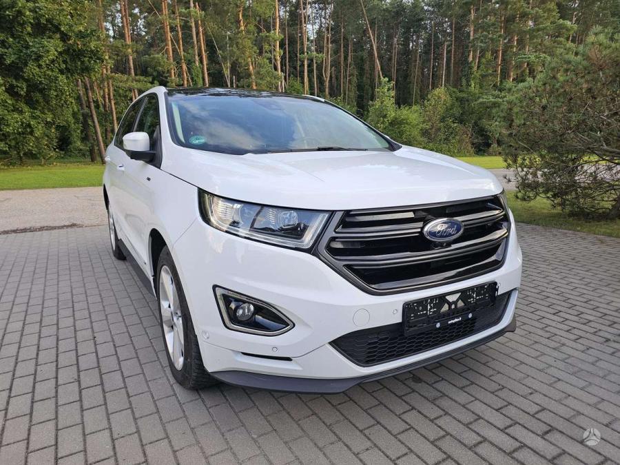 White Ford Edge 2018 in Ukmerge, with an engine capacity of 2.00 L and mileage of 244 thousand km for 13300 €, photo 16 on AUTOMOTO.COM.LV