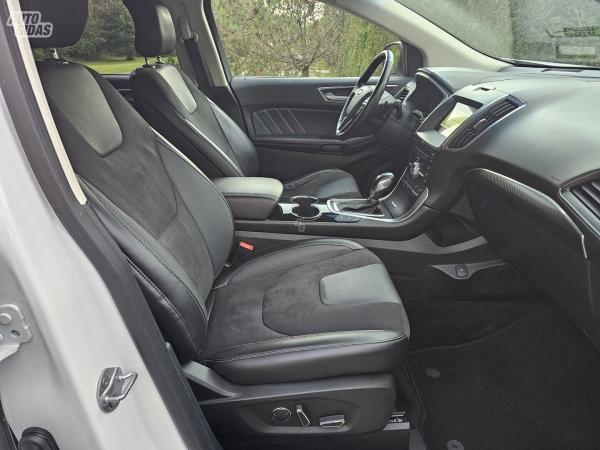 White Ford Edge 2018 in Ukmerge, with an engine capacity of 2.00 L and mileage of 244 thousand km for 12500 €, photo 5 on AUTOMOTO.COM.LV