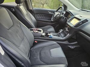 White Ford Edge 2018 in Ukmerge, with an engine capacity of 2.00 L and mileage of 244 thousand km for 12500 €, photo 19 on AUTOMOTO.COM.LV