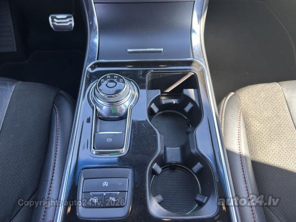 Balts Ford Edge 2019 Pērnava, ar dzinēja tilpumu 2.00 L un nobraukumu 165 tūkst. km par 20990 €, foto 3 vietnē AUTOMOTO.COM.LV