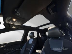 White Ford Edge 2019 in Parnu, with an engine capacity of 2.00 L and mileage of 165 thousand km for 20990 €, photo 5 on AUTOMOTO.COM.LV