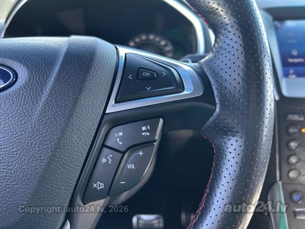 Balts Ford Edge 2019 Pērnava, ar dzinēja tilpumu 2.00 L un nobraukumu 165 tūkst. km par 20990 €, foto 6 vietnē AUTOMOTO.COM.LV