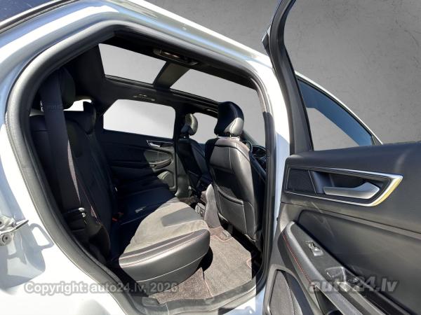 Balts Ford Edge 2019 Pērnava, ar dzinēja tilpumu 2.00 L un nobraukumu 165 tūkst. km par 20990 €, foto 7 vietnē AUTOMOTO.COM.LV