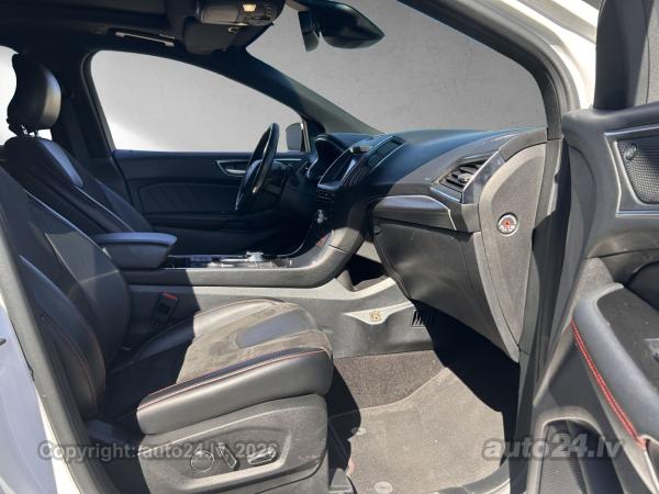 Balts Ford Edge 2019 Pērnava, ar dzinēja tilpumu 2.00 L un nobraukumu 165 tūkst. km par 20990 €, foto 8 vietnē AUTOMOTO.COM.LV