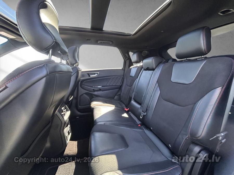 White Ford Edge 2019 in Parnu, with an engine capacity of 2.00 L and mileage of 165 thousand km for 20990 €, photo 12 on AUTOMOTO.COM.LV