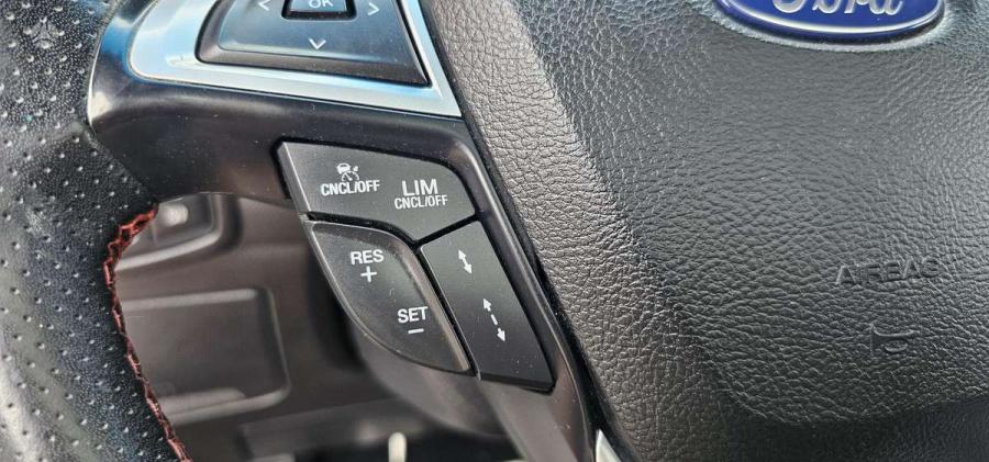 White Ford Edge 2019 in Klaipeda, with an engine capacity of 2.00 L and mileage of 187 thousand km for 19800 €, photo 22 on AUTOMOTO.COM.LV