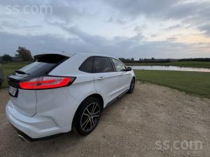 White Ford Edge 2019 in Riga, with an engine capacity of 2.00 L and mileage of 110 thousand km for 21000 €, photo  on AUTOMOTO.COM.LV