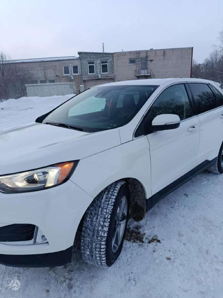 White Ford Edge 2022 in Siauliai, with an engine capacity of 2.00 L and mileage of 69 thousand km for 19999 €, photo 2 on AUTOMOTO.COM.LV