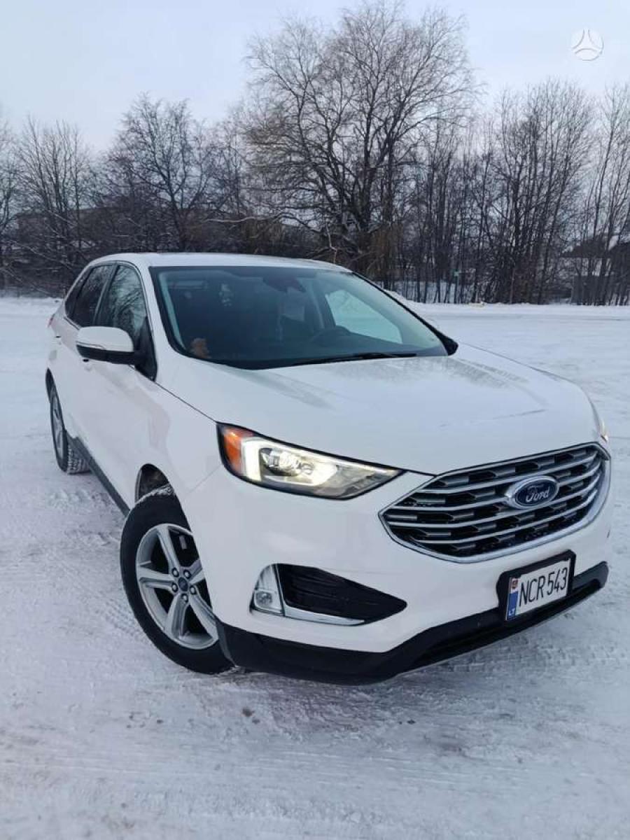 White Ford Edge 2022 in Siauliai, with an engine capacity of 2.00 L and mileage of 69 thousand km for 19999 €, photo 5 on AUTOMOTO.COM.LV