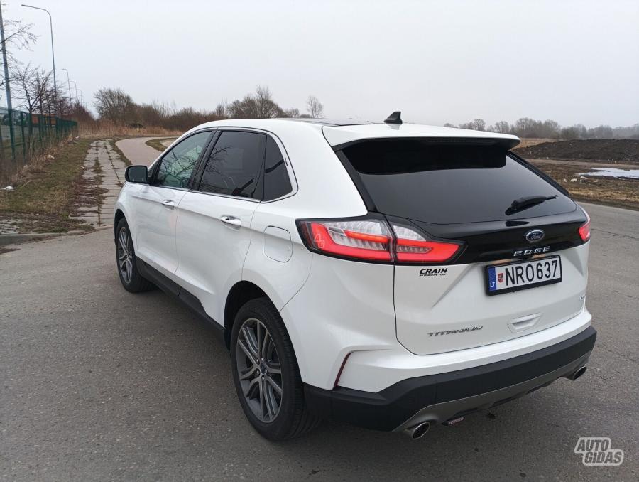 White Ford Edge 2022 in Klaipeda, with an engine capacity of 2.00 L and mileage of 95 thousand km for 18800 €, photo 5 on AUTOMOTO.COM.LV