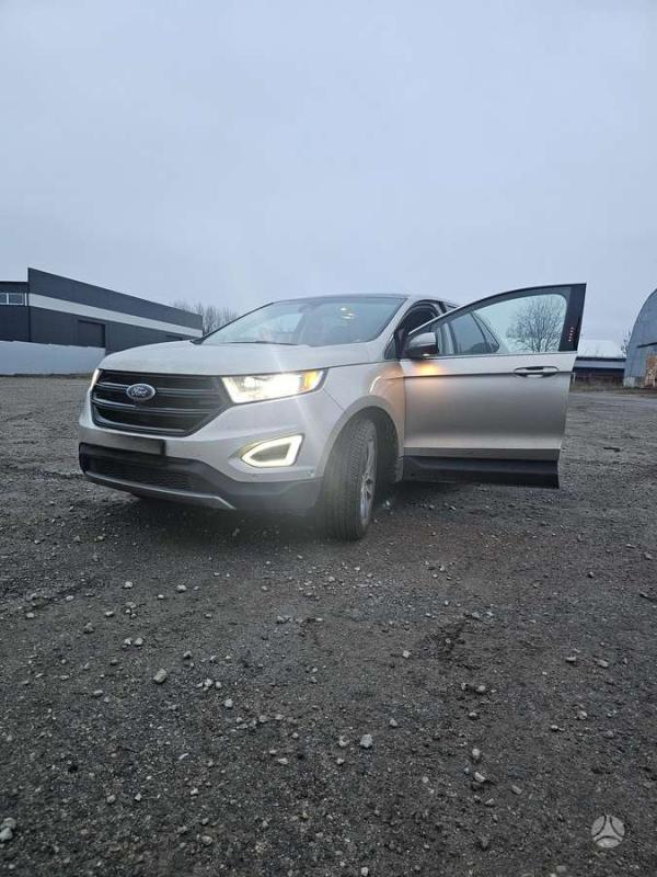 Dzeltens Ford Edge 2017 Panevēža, ar dzinēja tilpumu 3.50 L un nobraukumu 133 tūkst. km par 14800 €, foto 1 vietnē AUTOMOTO.COM.LV